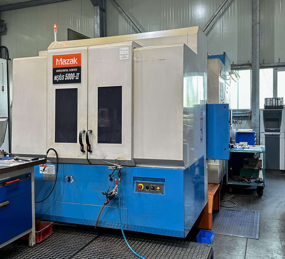 MAZAK HCN-5000 II (CNC0510) • 3axis Group